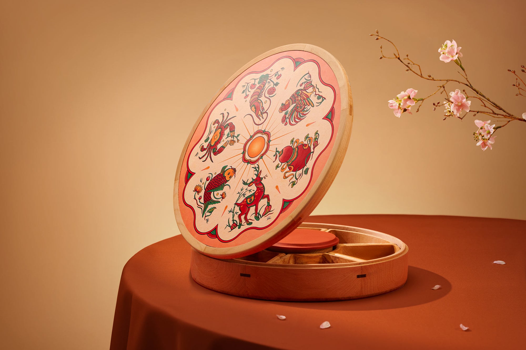 Bau Cua (Hoo Hey How) - 'Y Giao' wood edition